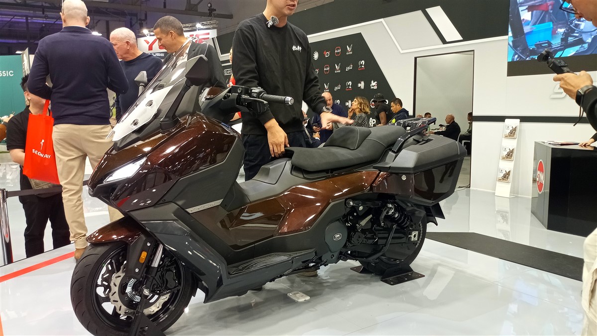 Nuovo scooter SYM TTLBT 2025 foto prezzo scheda tecnica velocità massima presentazione ufficiale